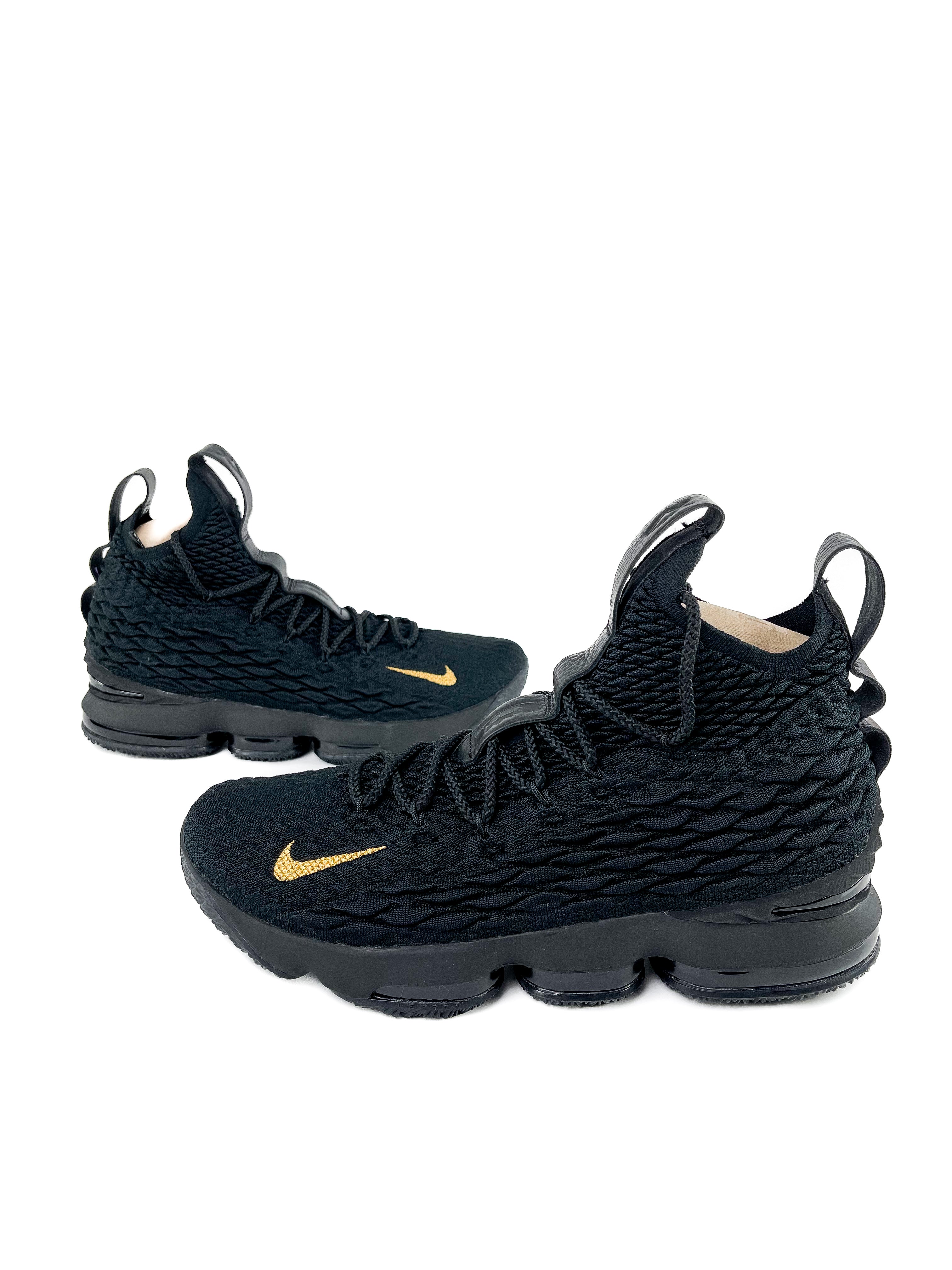 Nike Lebron 15 PK80 PE - EnglishSole
